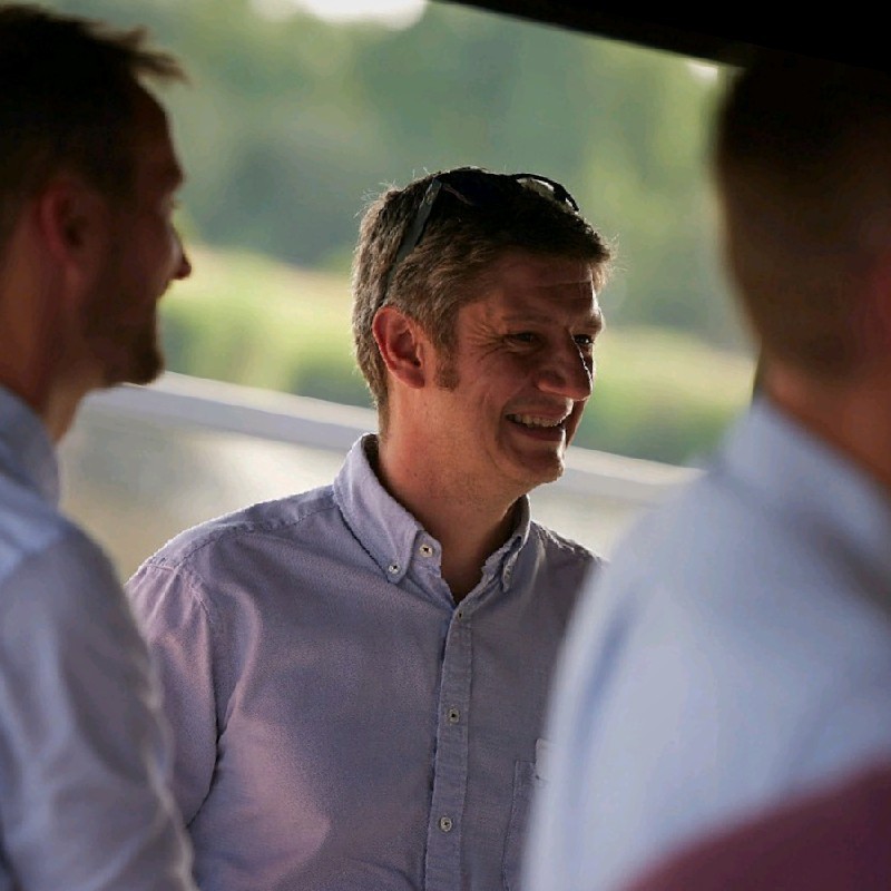 Meet the team – The-league